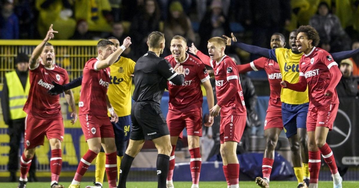 Antwerp viseert scheidsrechter Laforge: "Hier moet iets van gezegd ...