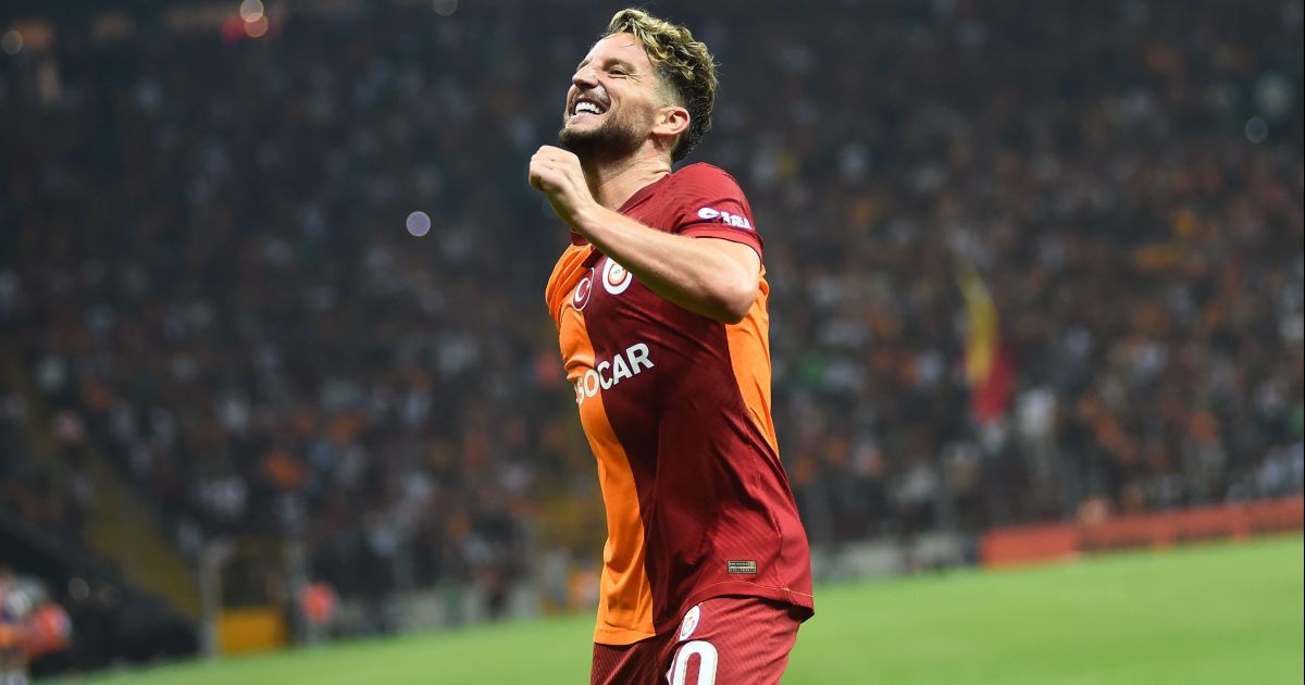 Mertens laat zich uit over toekomst: “Ik wil andere dingen proberen ...