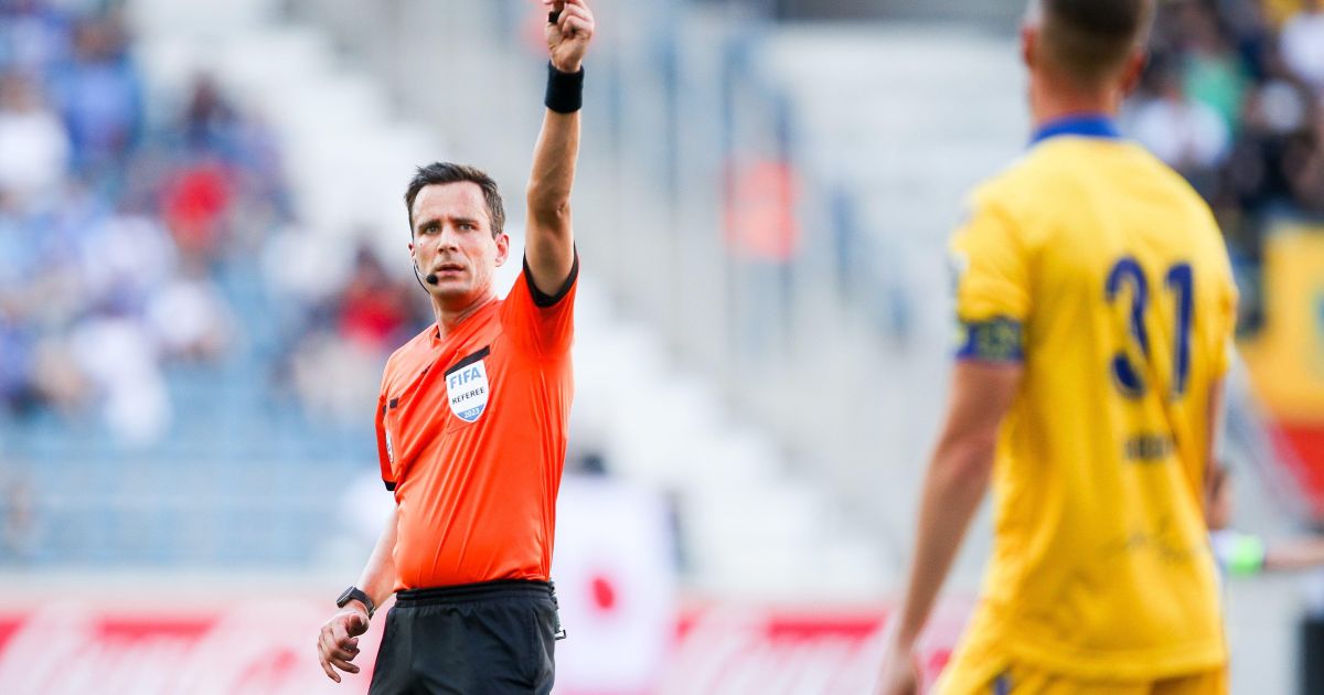 Aanduidingen speeldag 29: Laforge fluit in Brussel, Lambrechts topper ...